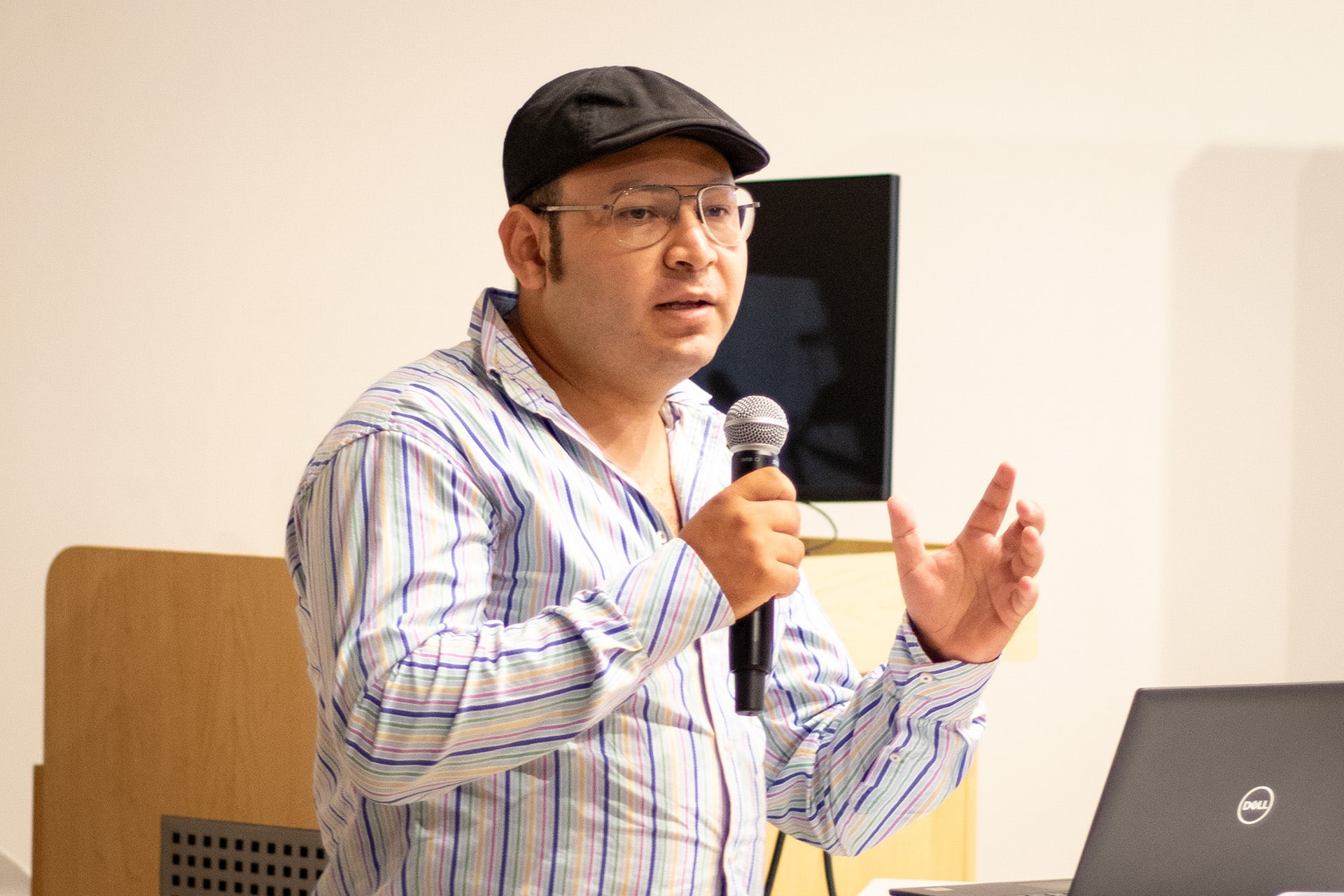 Exposición de Arte: "Mi tierra, mis raíces" - Biblioteca Wilson Popenoe